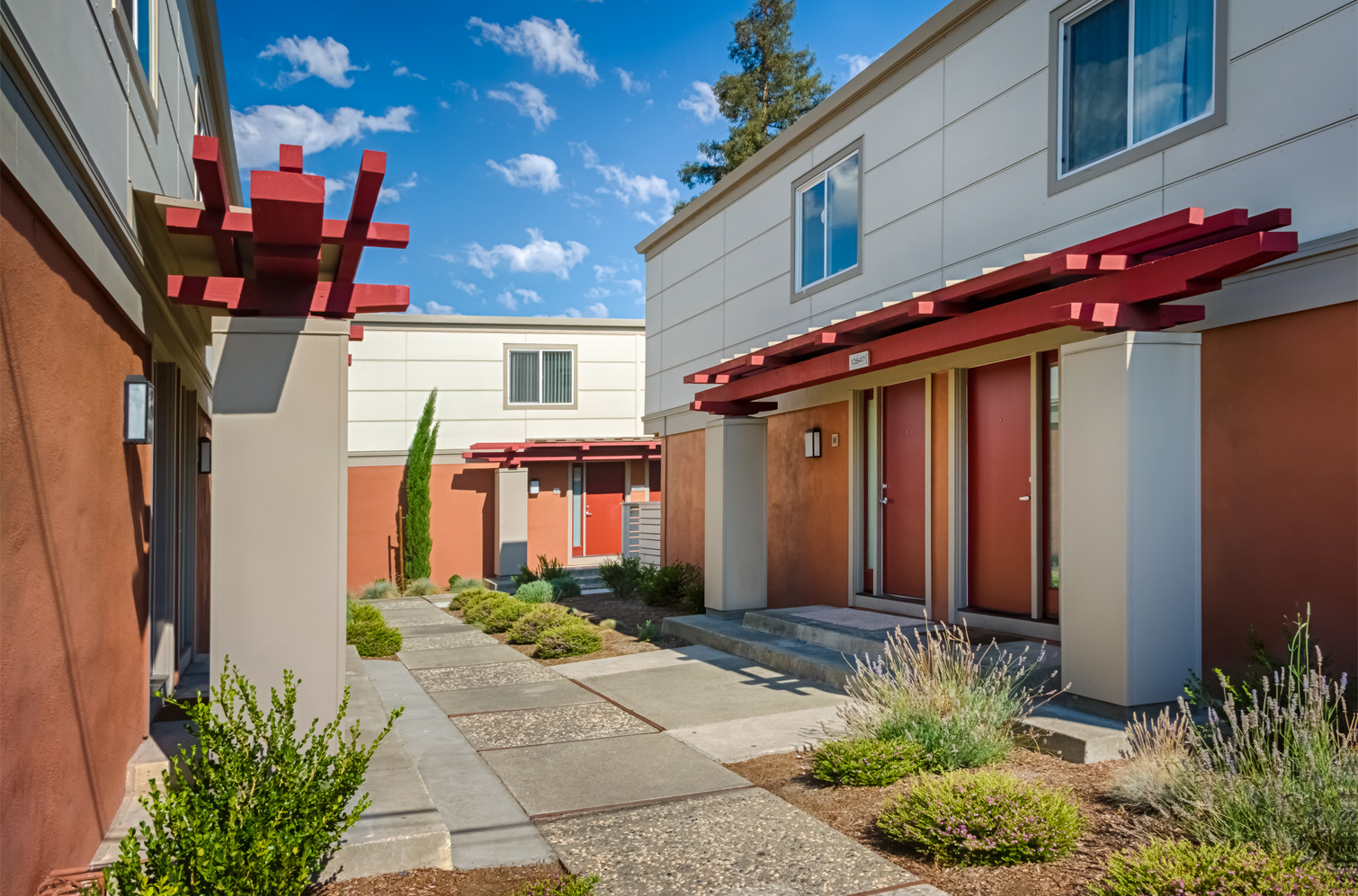 ThePointe_02 - RSS Architecture